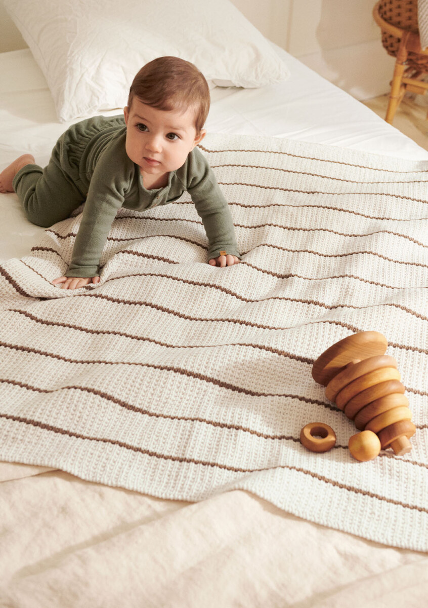 Pauls Perleribb Teppe - Yllotyll