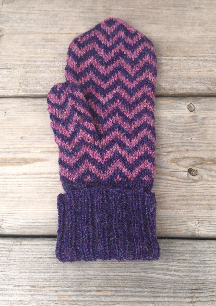 Tummelisa - Yllotyll